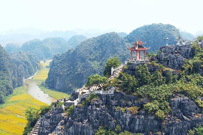 Hanoi Epic tour 4D3N Hanoi - Ninh Binh - Halong Bay - What Makes This Tour Stand Out?