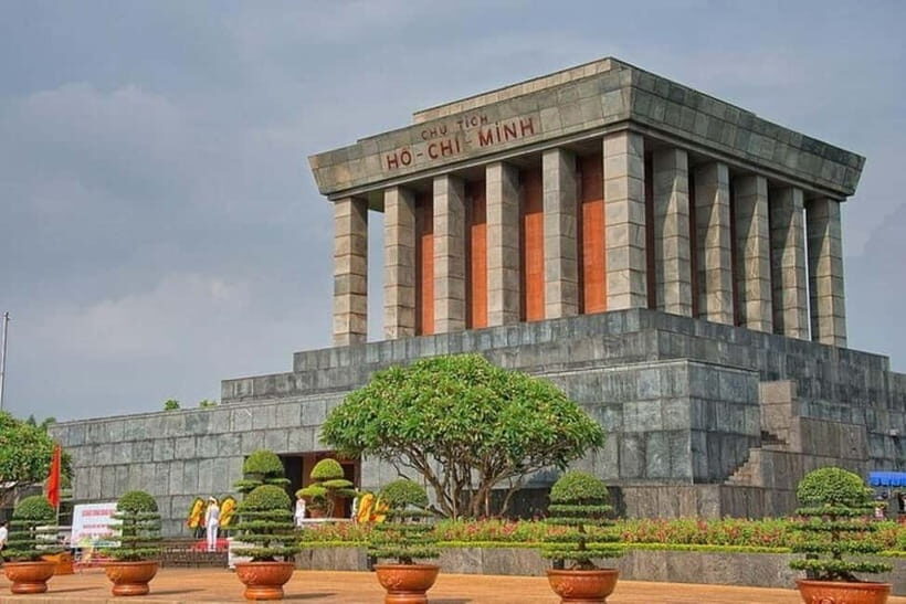 Hanoi Full-Day City Group Tour with Lunch and Guide - What to Expect from the Itinerary