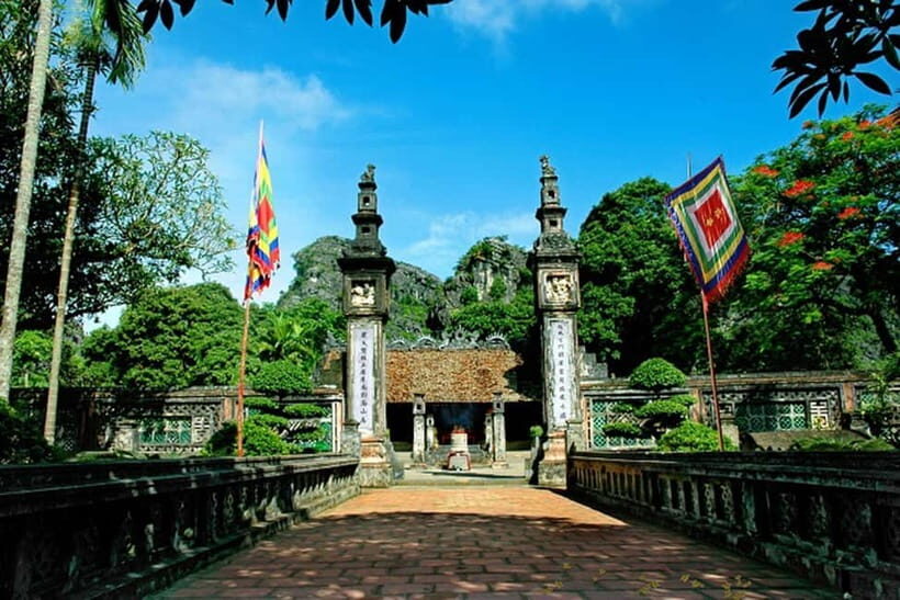 Hanoi: Full-day visit Hoa Lu, Tam Coc & Mua Cave with Meal - The Itinerary: What to Expect