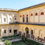Heritage & Cultural Walk of Jhansi (2 Hours Guided Walking Tour) - Meeting Point and Duration