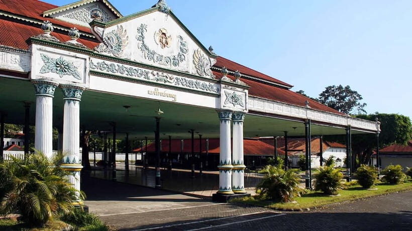 Heritage Tour at Taman Sari and Keraton Yogyakarta - Frequently Asked Questions