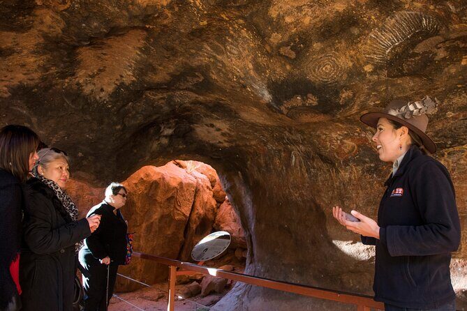 Highlights of Uluru Including Sunrise and Breakfast - FAQs