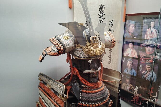 Hiroshima Castle 1h guide tour - The Sum Up