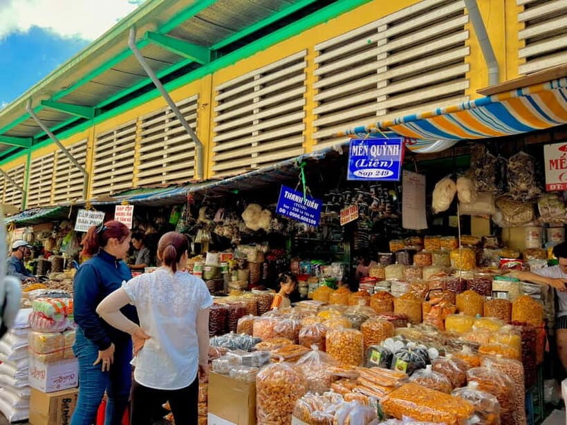 Ho Chi Minh Cafe and Shopping experience - Practical Details and Logistics