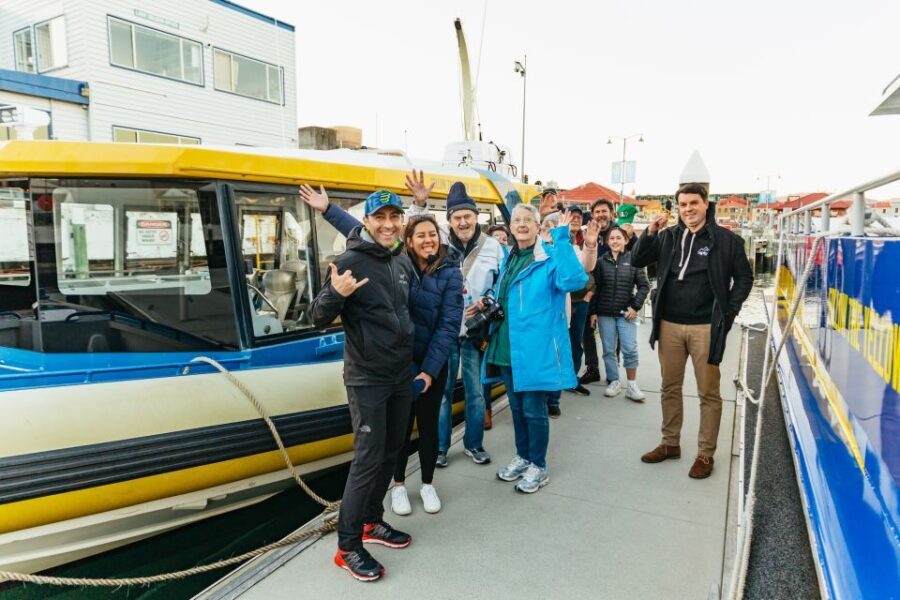 Hobart: 2.5-hour Iron Pot Lighthouse Cruise - An In-Depth Look at the Itinerary