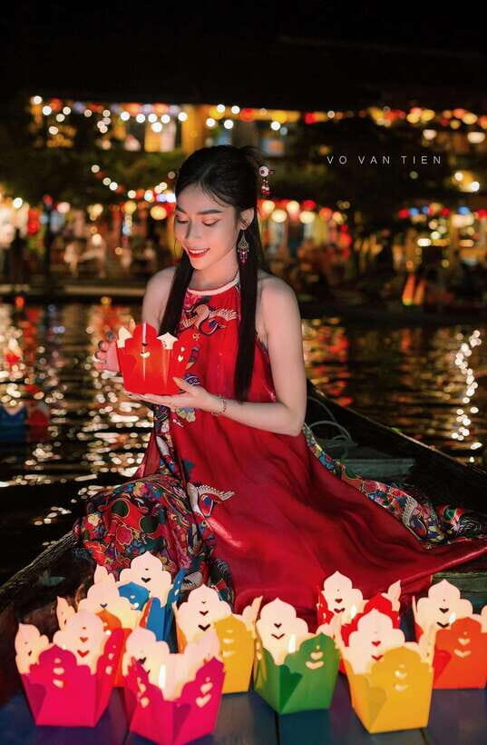 Hoi An Ancient Town, Basket Boat Ride, Memories Performance - Strolling Through Hoi An’s UNESCO World Heritage Site