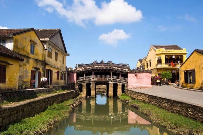 Hoi An Ancient Town Guided Walking Tour from Danang/ Hoi An - The Experience and Atmosphere