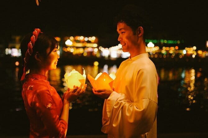 Hoi An Lantern Photoshoot: Boat Ride, Lantern Shop & Release - The Sum Up