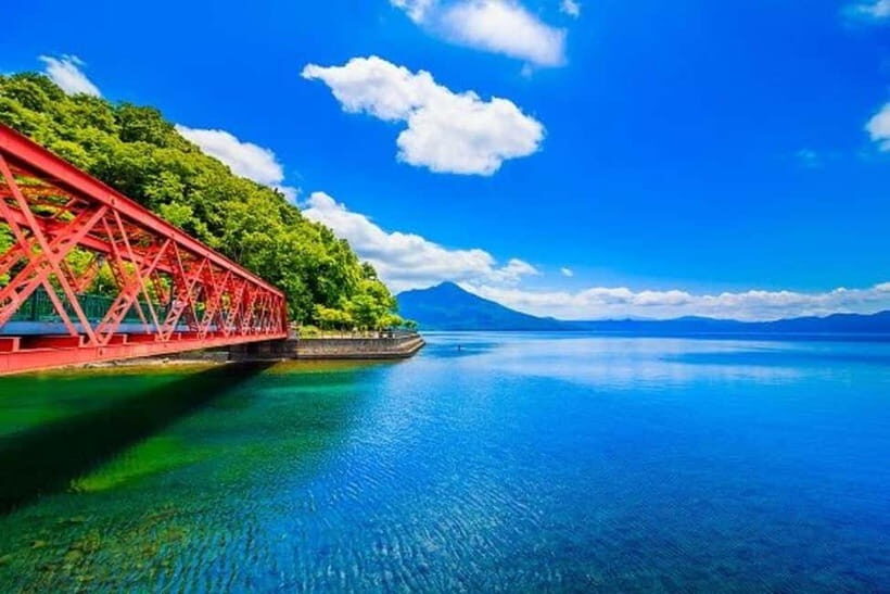 Hokkaido Noboribetsu Lake Toya Tour from Sapporo - The Guide and Transportation