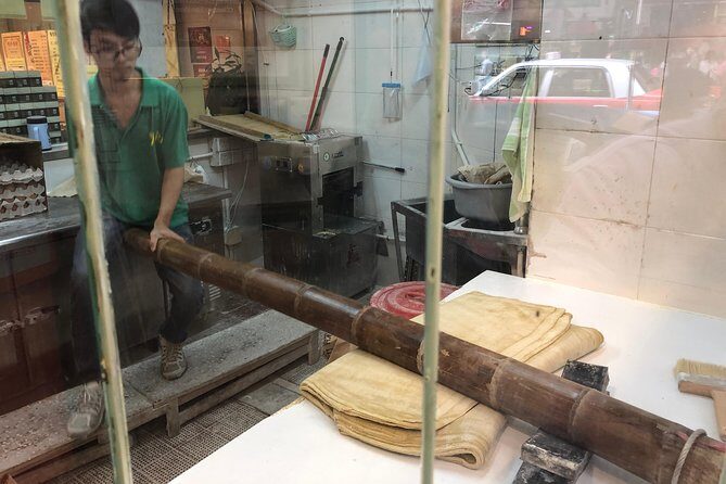 Hong Kong Cantonese Culinary Private Walking Tour - What Sets This Tour Apart