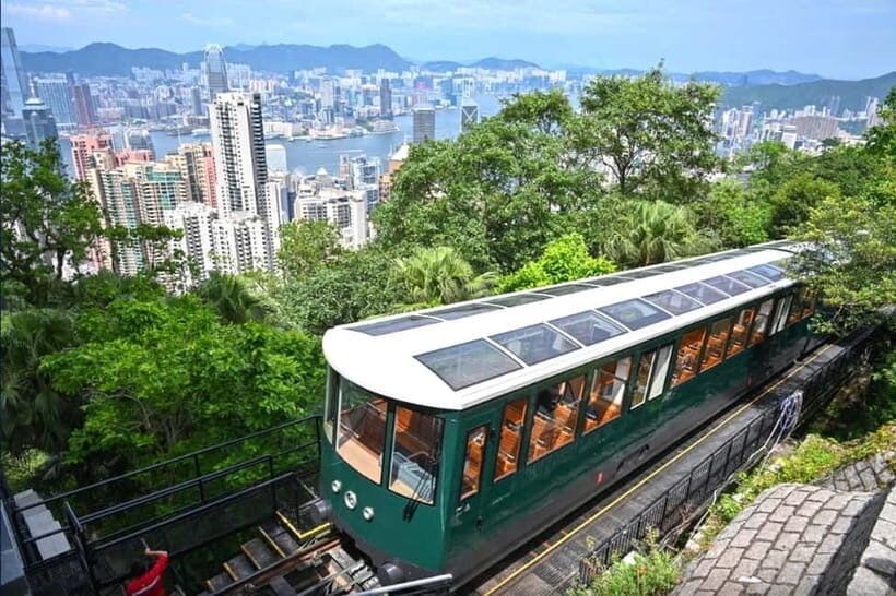 Hong Kong Day Tour: Priority Peak Tram, City Walk & Dim Sum - What We Love About This Tour
