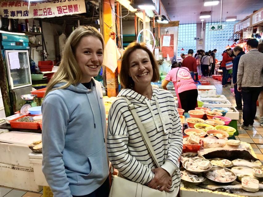 Hong Kong: Private Street Food Tour with a Local Insider - Reviews and Real Voices