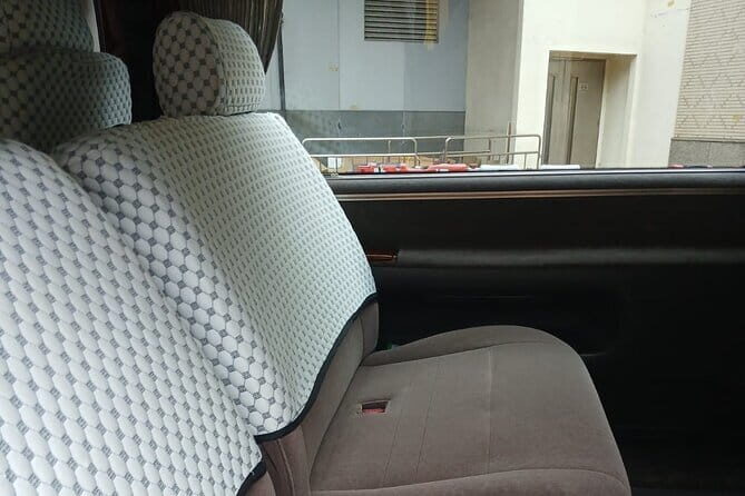 Hong Kong Transport Experience with Style - How the Booking and Pickup Work