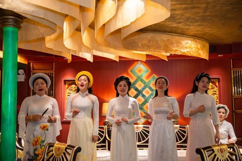 Hue Dining Tour by Dragon Boat - The Cultural and Musical Highlights