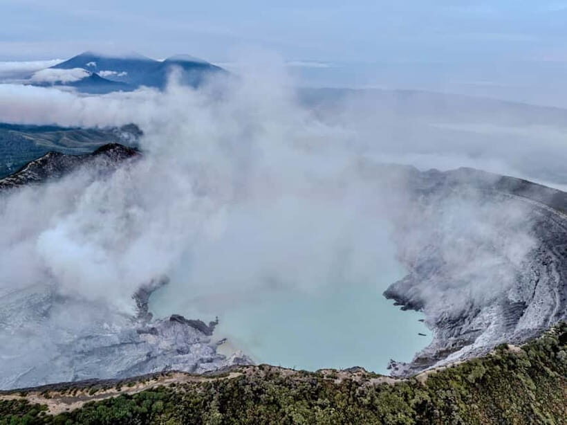 Ijen Volcano: Private Morning Hiking with Pickup & All Fees - What’s Included and What’s Not
