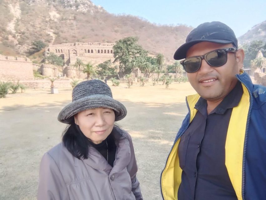 Jaipur: Chand Baori & Bhangarh Fort tour - All Inclusive - The Sites in Detail