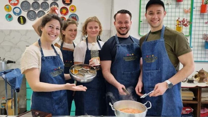 Jaipur: Cooking Class and Cultural Evening with Locals - Why This Tour Stands Out