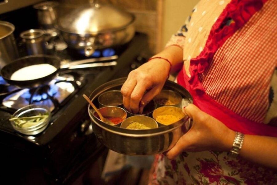 Jaipur: Cooking class at the host family's house for 3 hours - The Culinary Journey: What Dishes Will You Make?