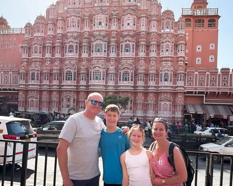 Jaipur: Explore the City's Historic Gems  Half-Day Tour - The Crowning Jewel: Hawa Mahal and the Pink City Streets