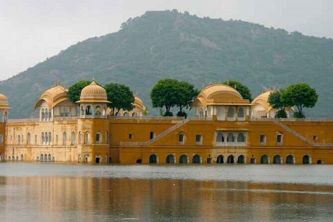 Jaipur Full-Day Guided Sightseeing Tour - Practical Details: Transportation, Guides, and Inclusions