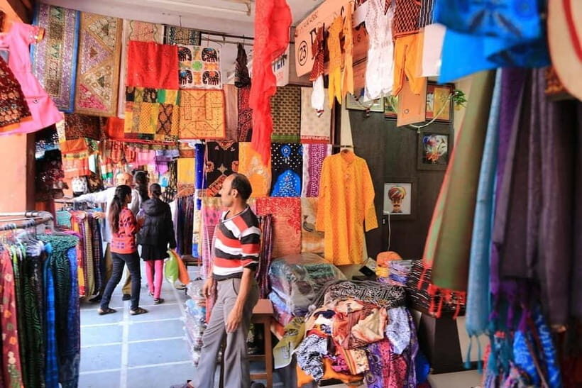 Jaipur: Local Bapu Bazaar Walking Tour with Street Food - Who Is This Tour Best For?