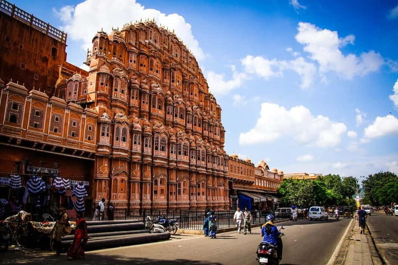 Jaipur: Private Full-Day City Tour by Tuk-Tuk or Car - The Panna Meena Stepwell & Jal Mahal