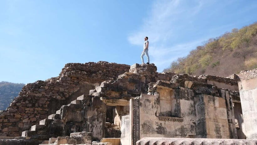 Jaipur: Same-Day Bhangarh Fort & Chand Baori Stepwell Tour - The Practicalities