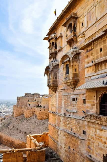 Jaisalmer: 5.5 Hour City Walking Tour with a Guide - Who Should Consider This Tour?