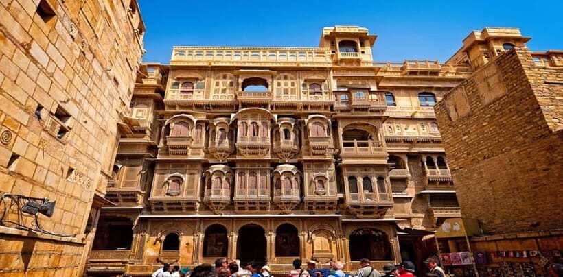 Jaisalmer Sightseeing with Thar Desert Camel Safari Tour - Who Should Consider This Tour?