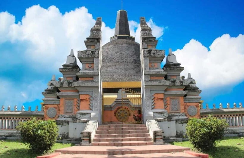 Jakarta: Mini Indonesia Cultural Park & Museums Walking Tour - The Value and Experience Breakdown