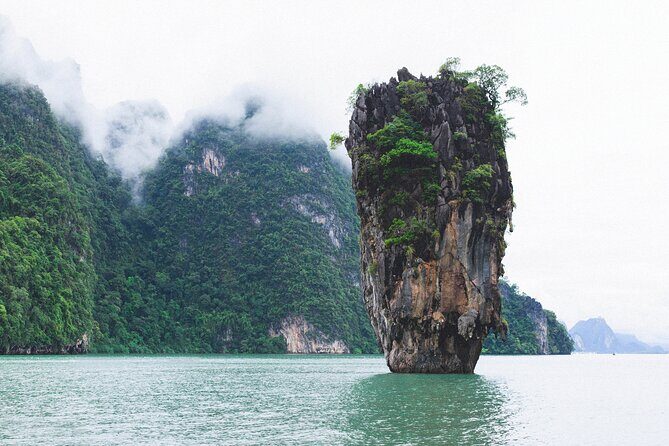 James Bond + Hong Islands + Sightseeing + Canoe - Transportation, Group Size, & Value