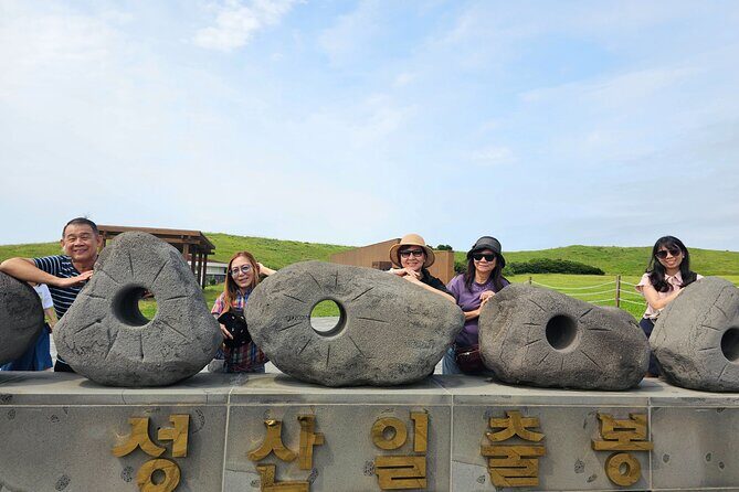 Jeju Mt. Hallasan hiking & Oreum Volcanic Cone Day TOUR - Who Will Love This Tour?