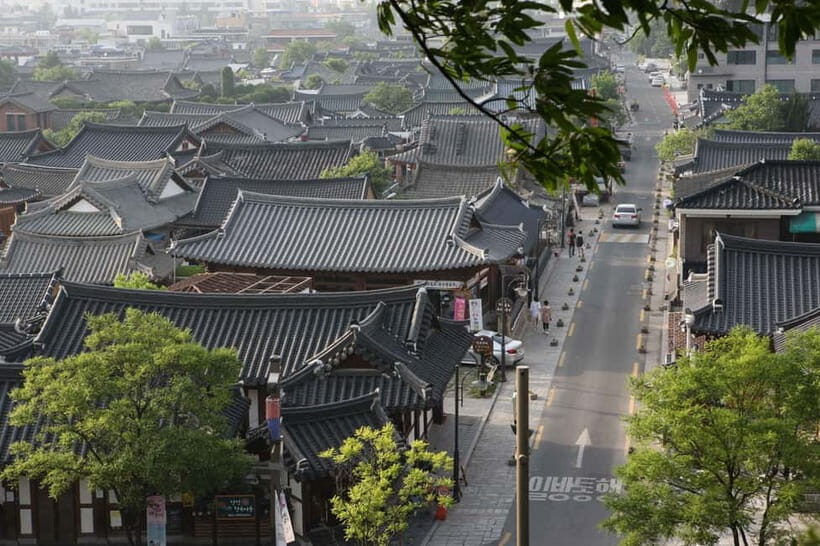 Jeonju Hanok Village Full-Day Tour:Jangtaesan Autumn Foliage - Exploring Jangtaesan: Breathtaking Views and Seasonal Scenery