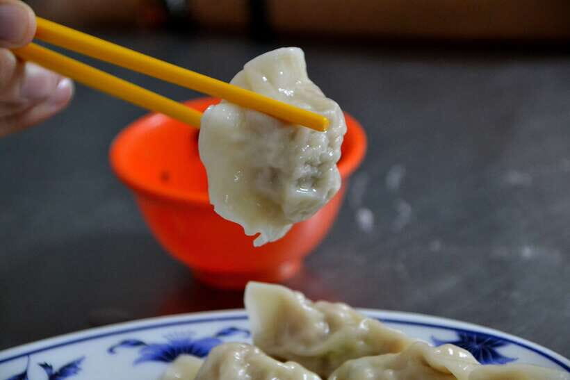 Keelung Half-Day Food Tour: Explore Day & Night Markets - Authentic Atmosphere & Sensory Engagement