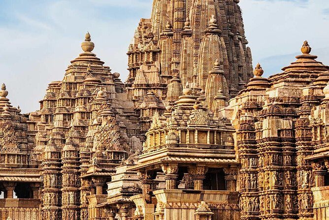 Khajurahi Erotic temples and mesmerising waterfalls - Practical Details and Tips