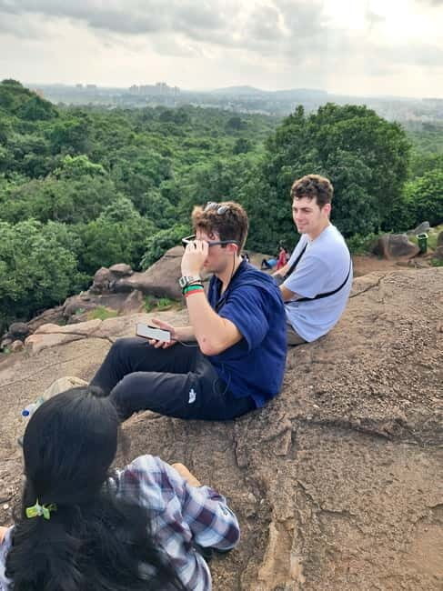 Khandagiri and Udayagiri Caves: 3D Walking Tour - Who Will Love This Experience?