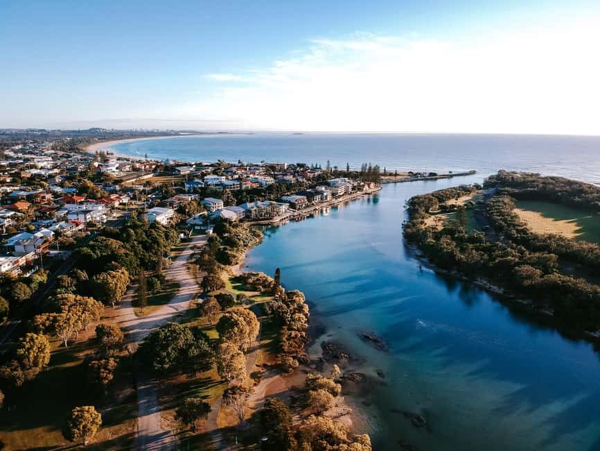 Kingscliff: Paddleboard and Mindfullness in the Mangroves - What Makes the Paddleboarding Experience Special?