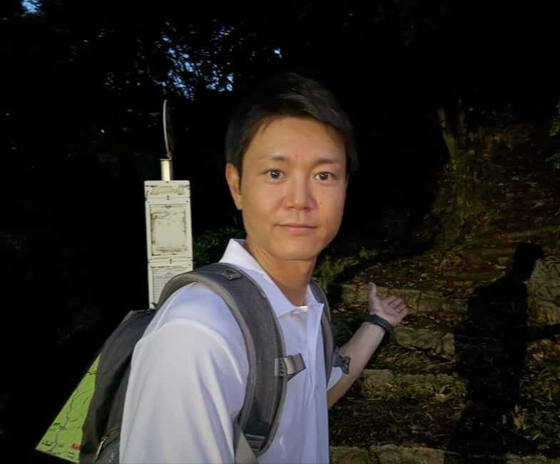 Kobe: Night Hike Adventure and local dining experience tour - The Hike Itself — What to Expect