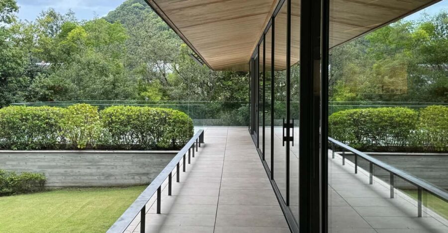 Kobe: Private Guided Tour of Takenaka Carpentry Tools Museum - Evaluating Value: Price and Experience
