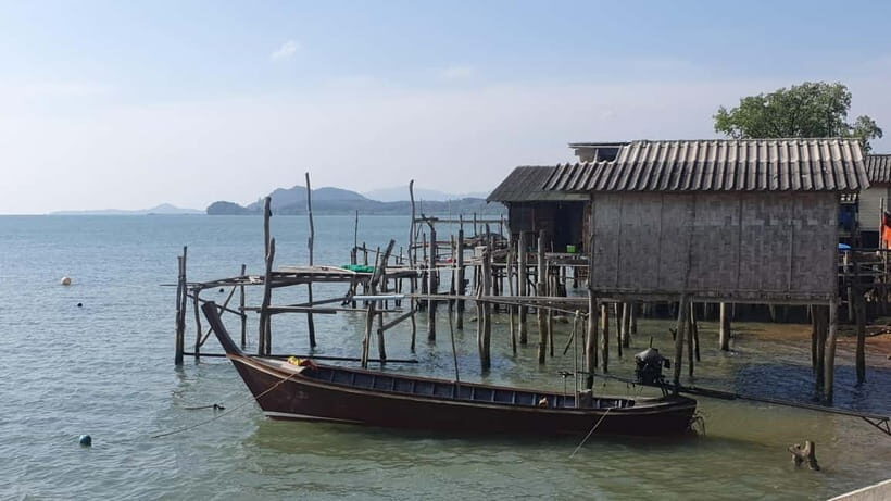 Koh Lanta Cultural Tuk-Tuk Tour: Old Town, Batik & Mangroves - Practical Details: What to Expect