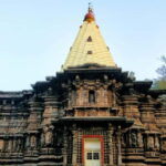 Kolhapur: Half-Day City Tour with Hotel Pickup - Visiting the Mahalaxmi Temple: The Heart of the Tour