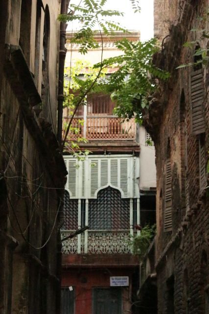 Kolkata: A Sea of Faces and A Thousand Places - Practical Details and Value Analysis