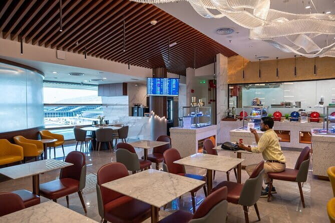 Kuala Lumpur International Airport (KUL) T1 /T2 VIP Lounge Access - Practical Tips for Visiting