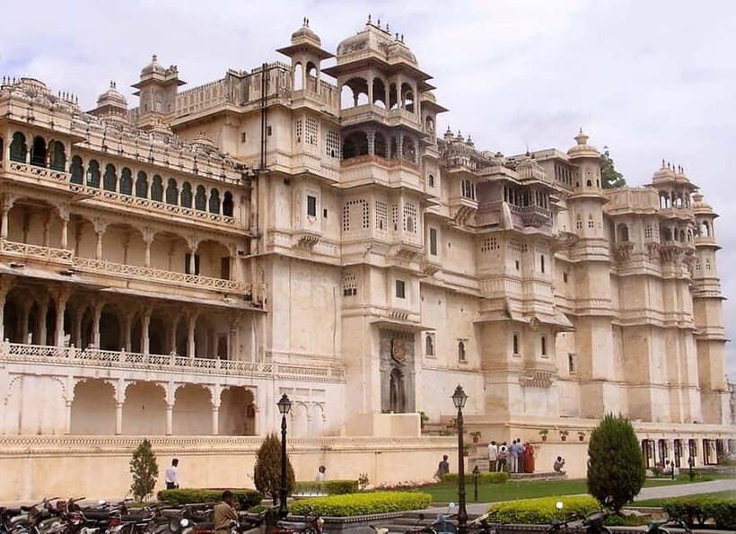 Kumbhalgarh Fort & Jain Temple Tour from Jodhpur To Udaipur - Value for Money