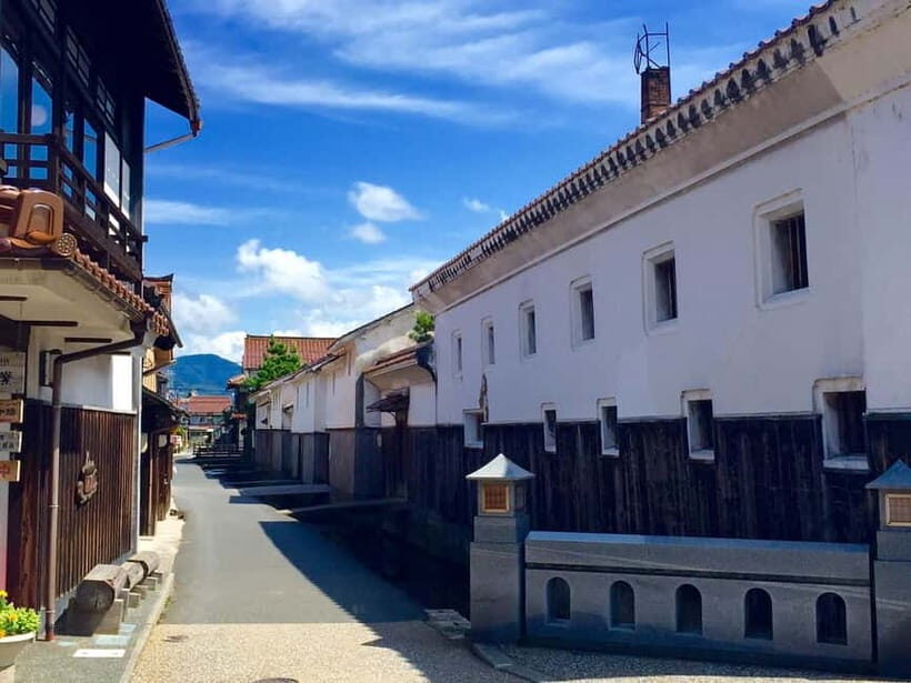 Kurayoshi Like a Local- Guided Tour with Lunch & Private Car - A Detailed Look at the Tour Experience