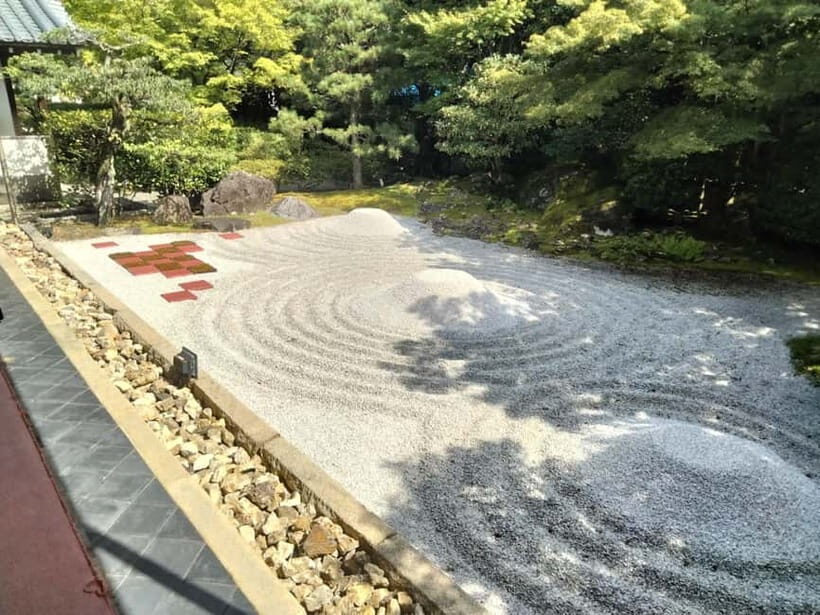 Kyoto: Explore Kodaiji Temple Surrounded by Quaint Gardens - A Detailed Look at the Kodaiji Temple Tour