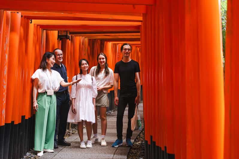 Kyoto: Fushimi Inari Taisha Shrine Walking Tour with Guide - The Value of a Guided Experience