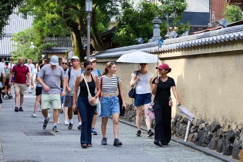 Kyoto: Gion Walking Tour - Exploring Kiyomizu Temple