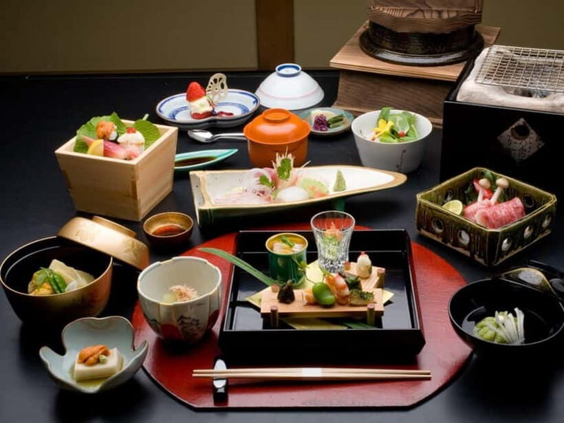 Kyoto: Kaiseki Reservation at Hanasaki Manjiro - A Deep Dive into the Experience