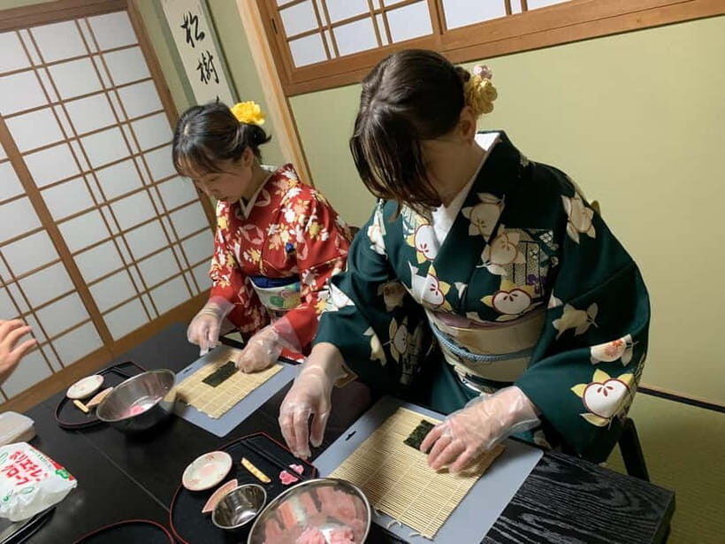Kyoto Ninenzaka: The Art of Kazarimaki Sushi Rolls Class - Who Will Love This Experience?